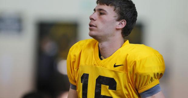 Former Gillette standout Austin Fort returning to Wyoming as walk-on