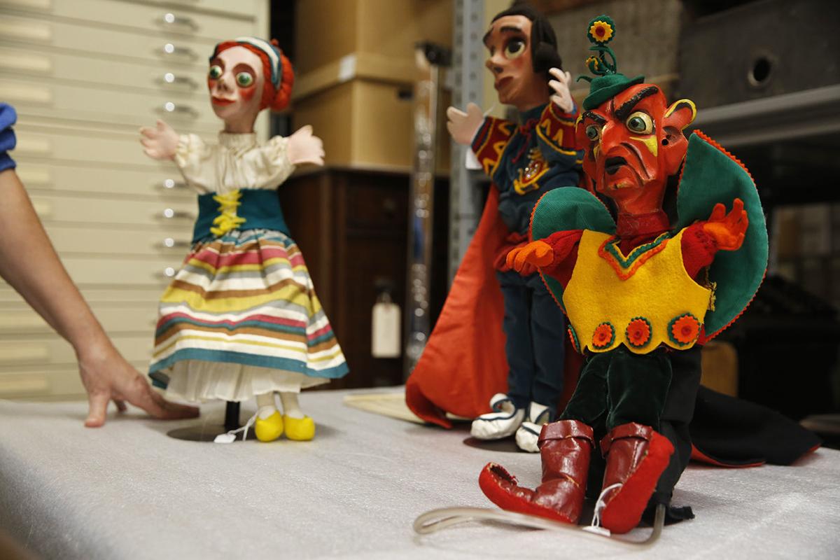 Fort Caspar showcases puppets made by Casper women who toured state in ...