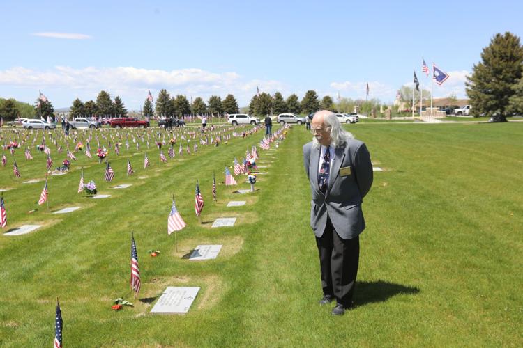 How Casper remembers: Memorial Day at Oregon Trail Veterans Cemetery