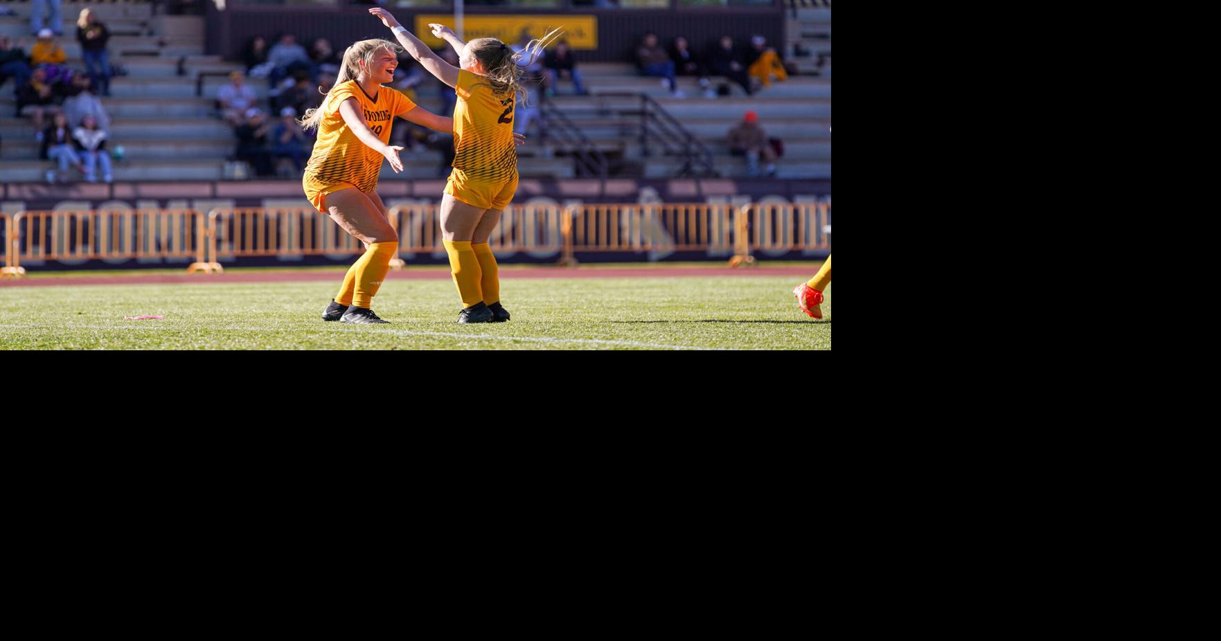 Wyoming soccer's Jamie Tatum, Colleen Corbin garner Mountain West ...