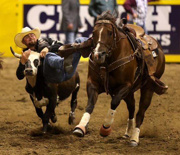 Bareback bronc riders continue to raise the bar at CNFR