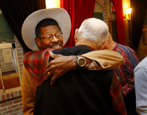 Gubernatorial candidate Haynes campaigns in Casper