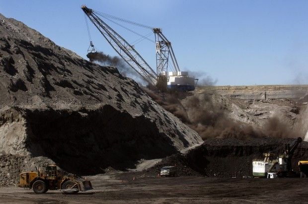 Wyoming coal mine prepares to move huge excavating equipment