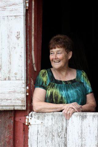 Wyoming Gov. Mead appoints Sundance woman as Wyoming's poet laureate