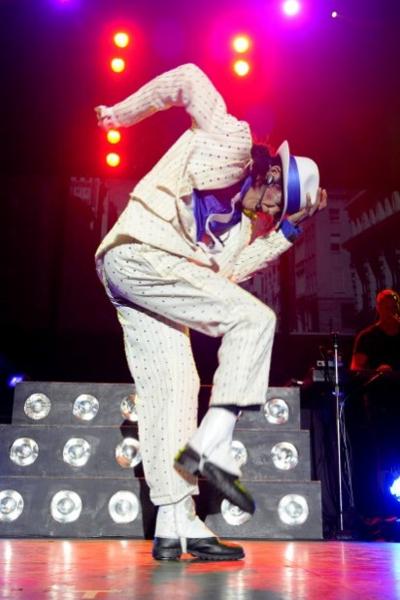 Michael Jackson musical biography tour comes to Casper