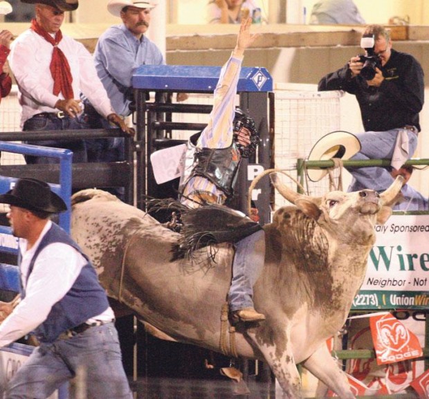 Schroeder salvages trying season with 90-point ride at CWR