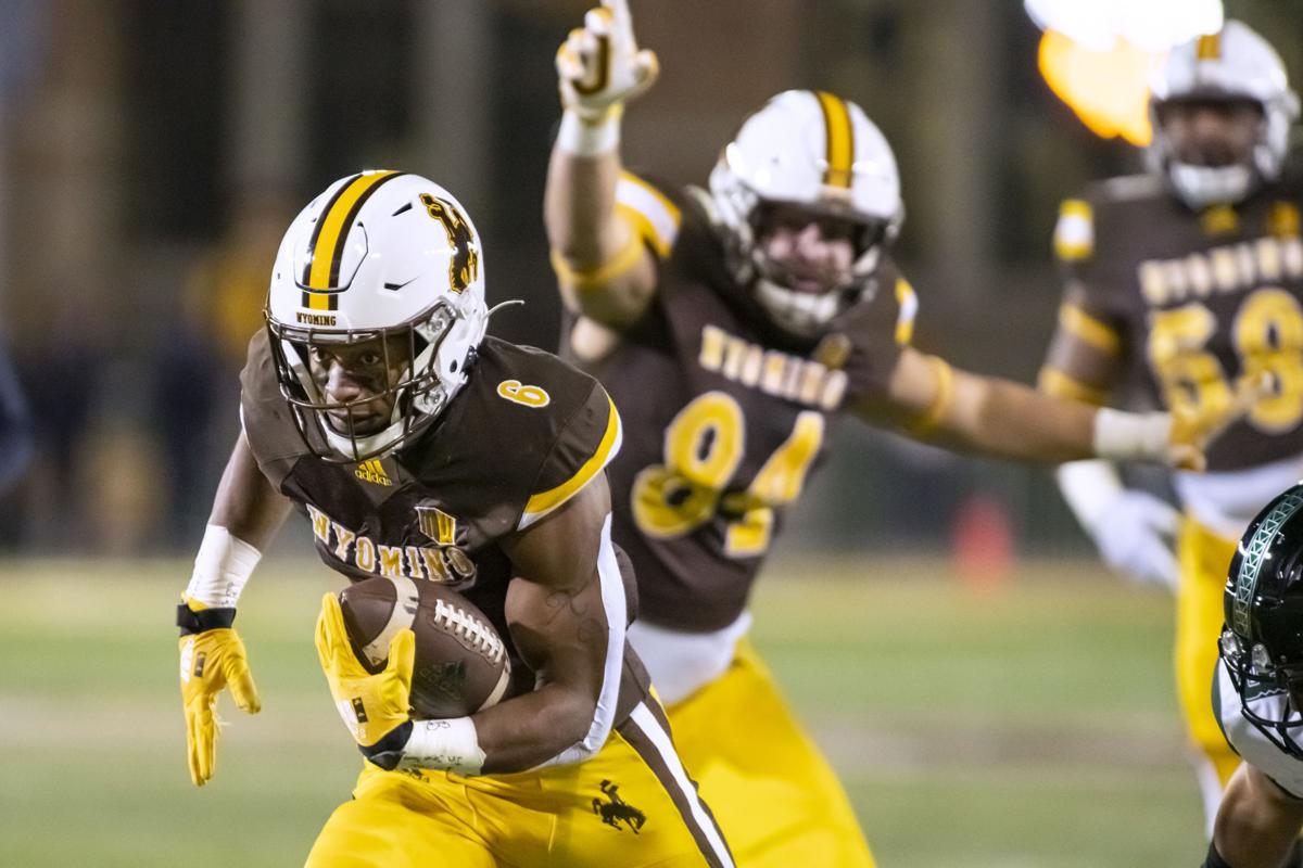 Wyoming RB Xazavian Valladay won't play against New Mexico