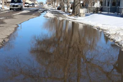 Rapidly melting snow could cause flooding along Casper Creek