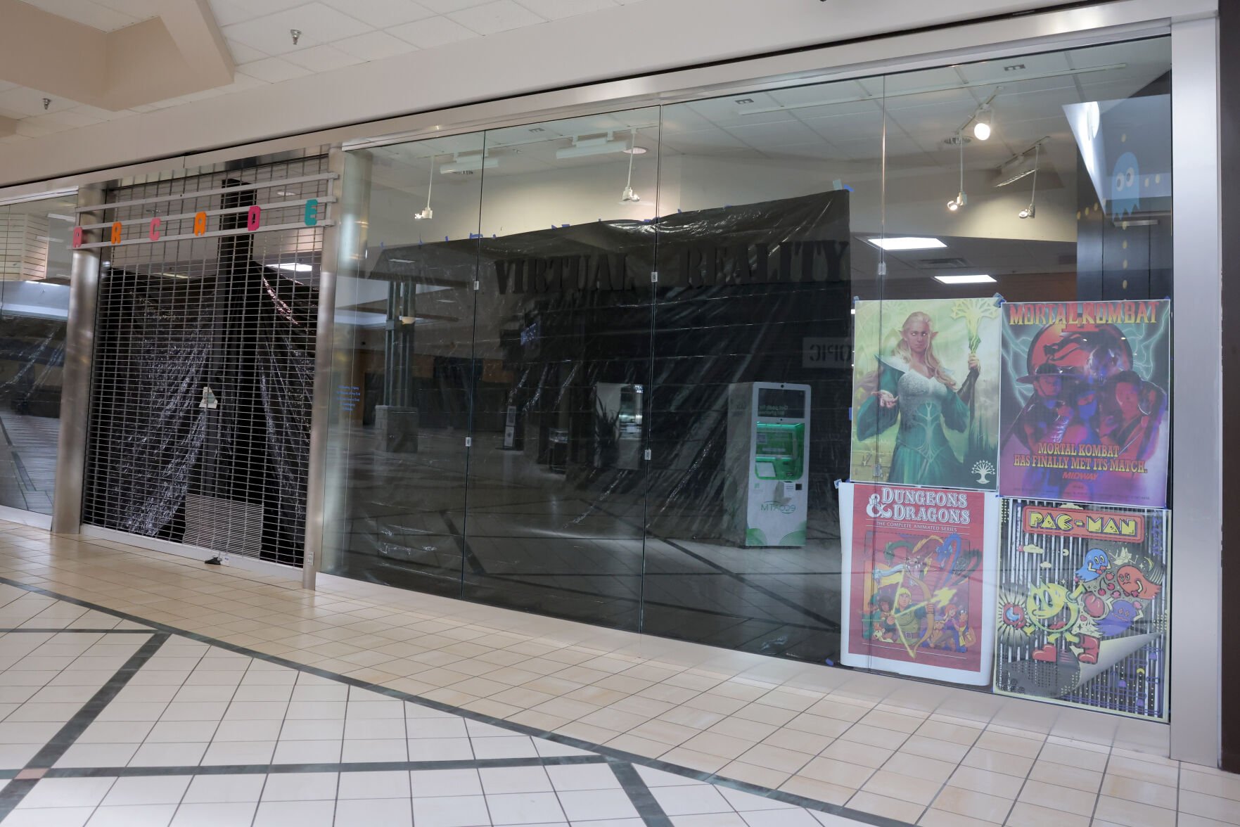 New arcade bring retro-style gaming back to Casper