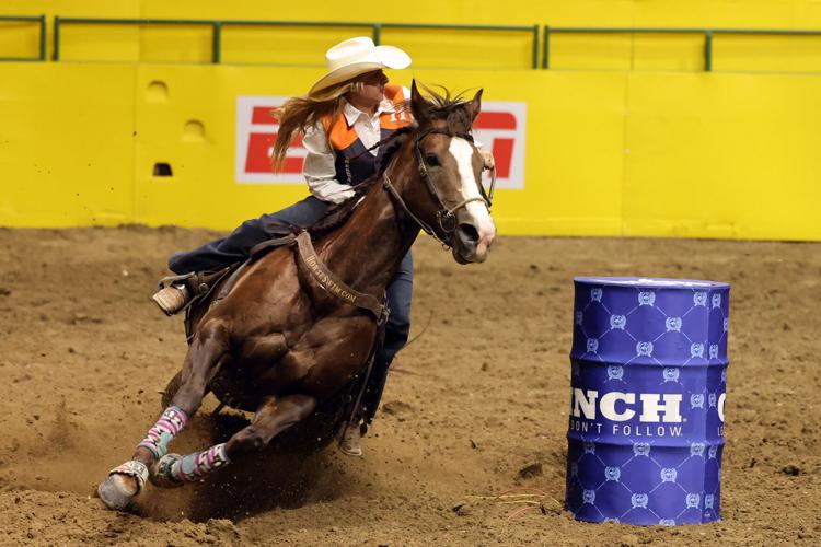 Clarendon College men, Tarleton State women lead team races