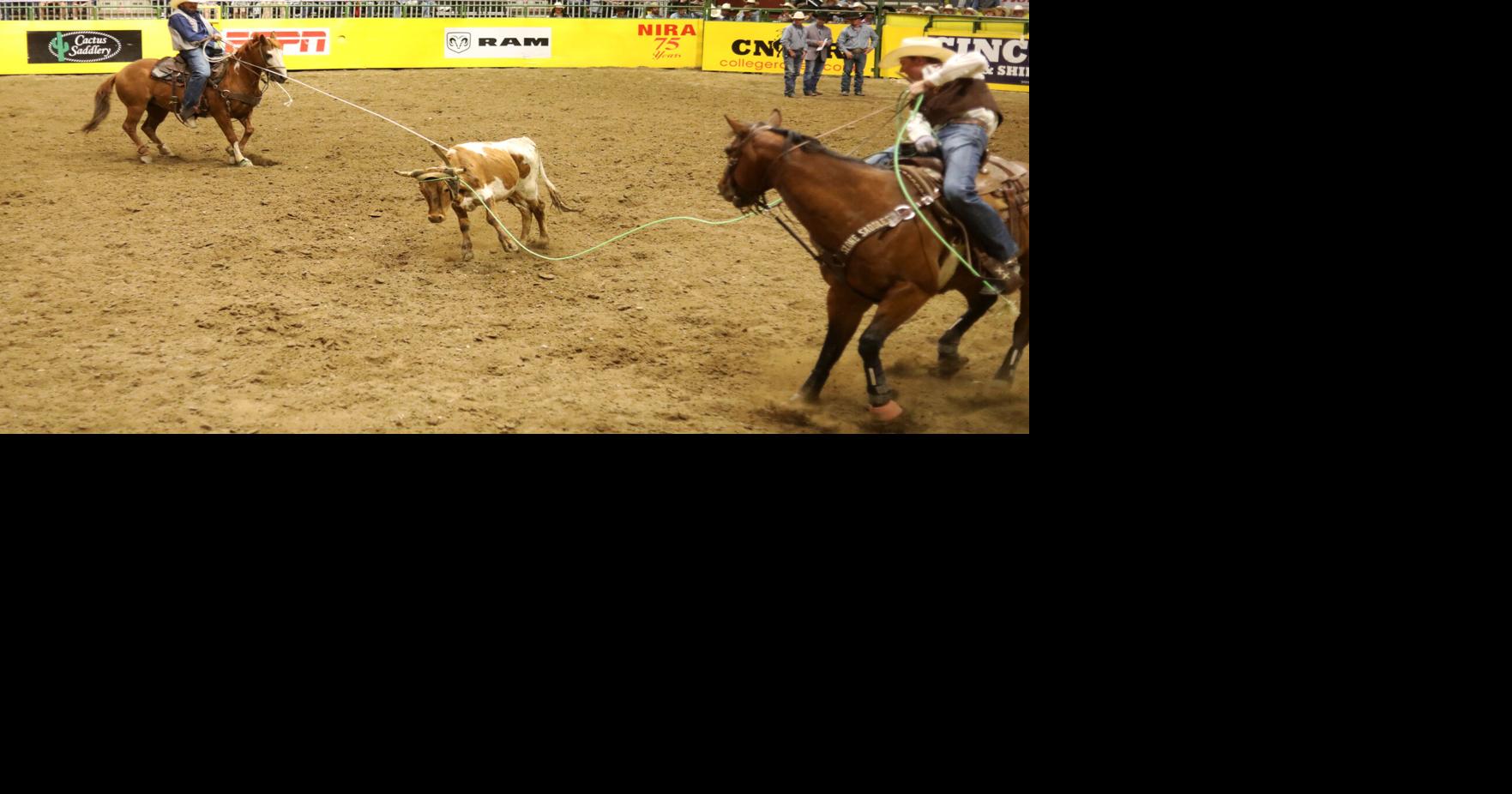Teams ropers Cam Jensen and Tanner McInerney take the lead in the third ...