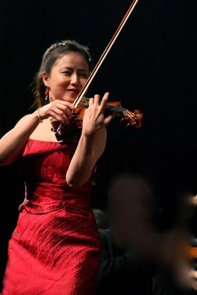 World-famous violinist Sha Xiao Cao to perform Thursday with UW ...