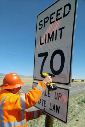 WYDOT begins installing 70 mph signs on state highways
