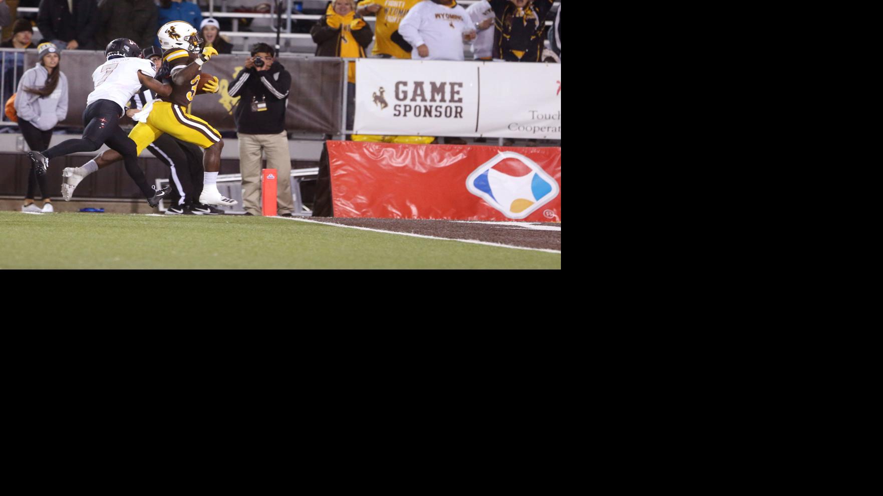 Wyoming's Titus Swen reminds everyone he's a 'baller' with strong ...