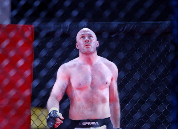 Ex-Cheyenne lawmakerfights in MMA match