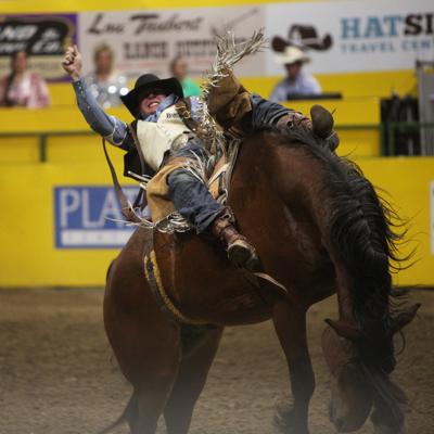 Wyoming men, Gillette College women win team titles at weekend rodeo