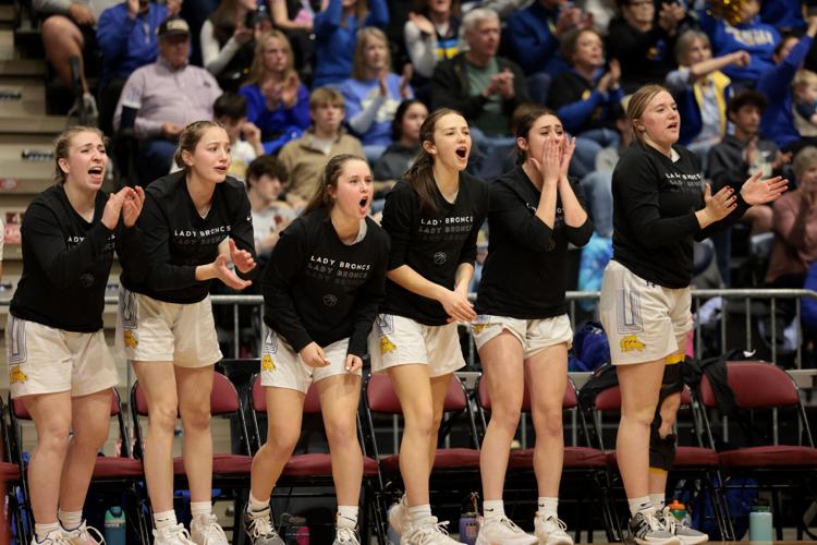 Douglas girls defeat Buffalo to win Class 3A state title