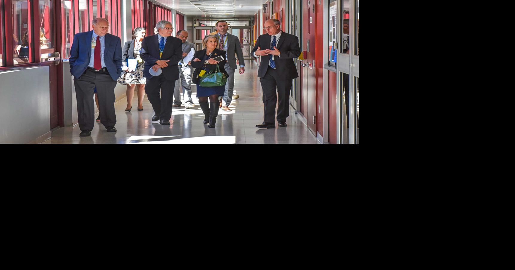 Casper native working at large national laboratory makes return to hometown