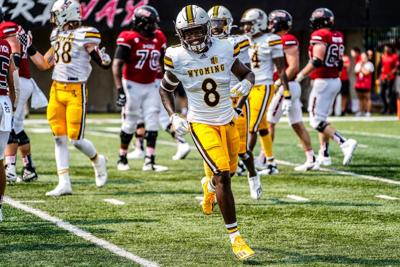 2022 University of Wyoming football roster