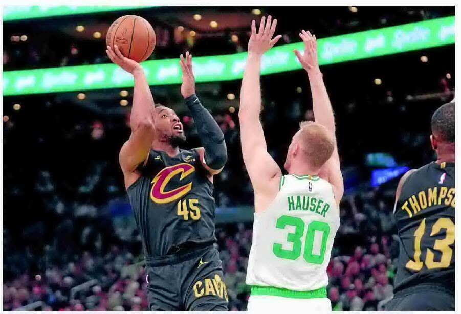 Cavaliers blow out Celtics