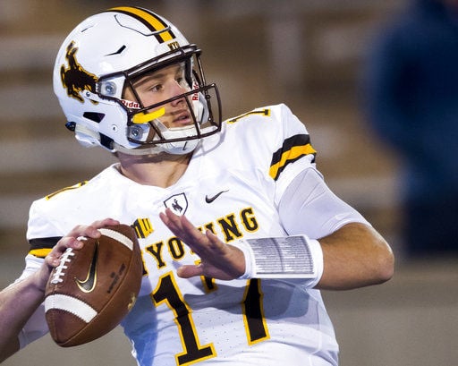 Josh Allen injured as Wyoming defeats Air Force 28-14
