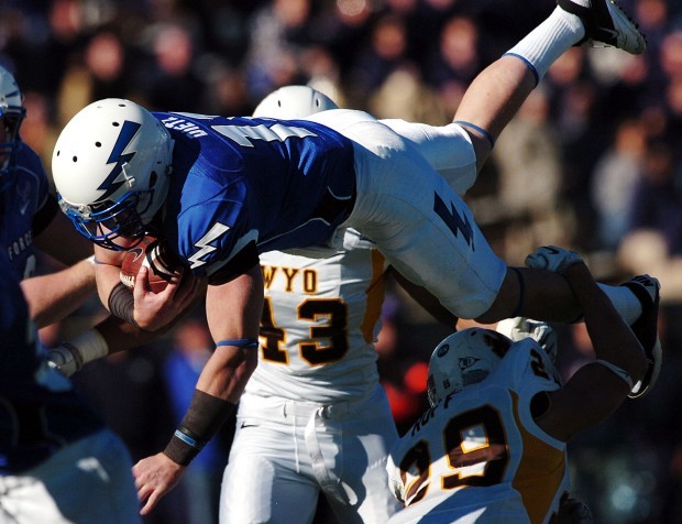 Wyoming's senior class finally topples Air Force