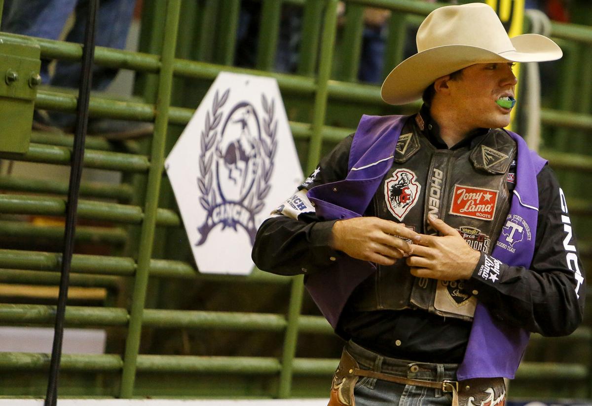 Hillsdale's Brody Cress moves closer to saddle bronc average lead at NFR