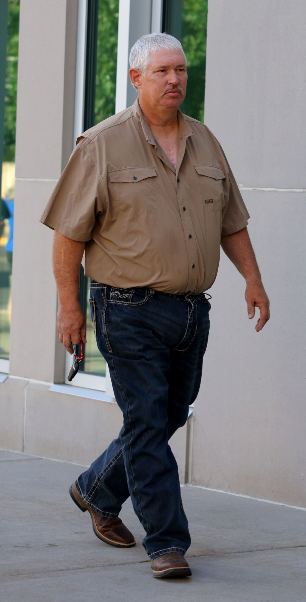 Wyoming fire chief pleads on theft, misconduct charges