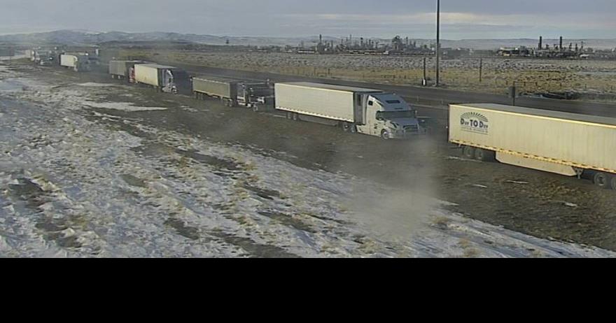 Windy weather closes 200 mile section of Interstate 80