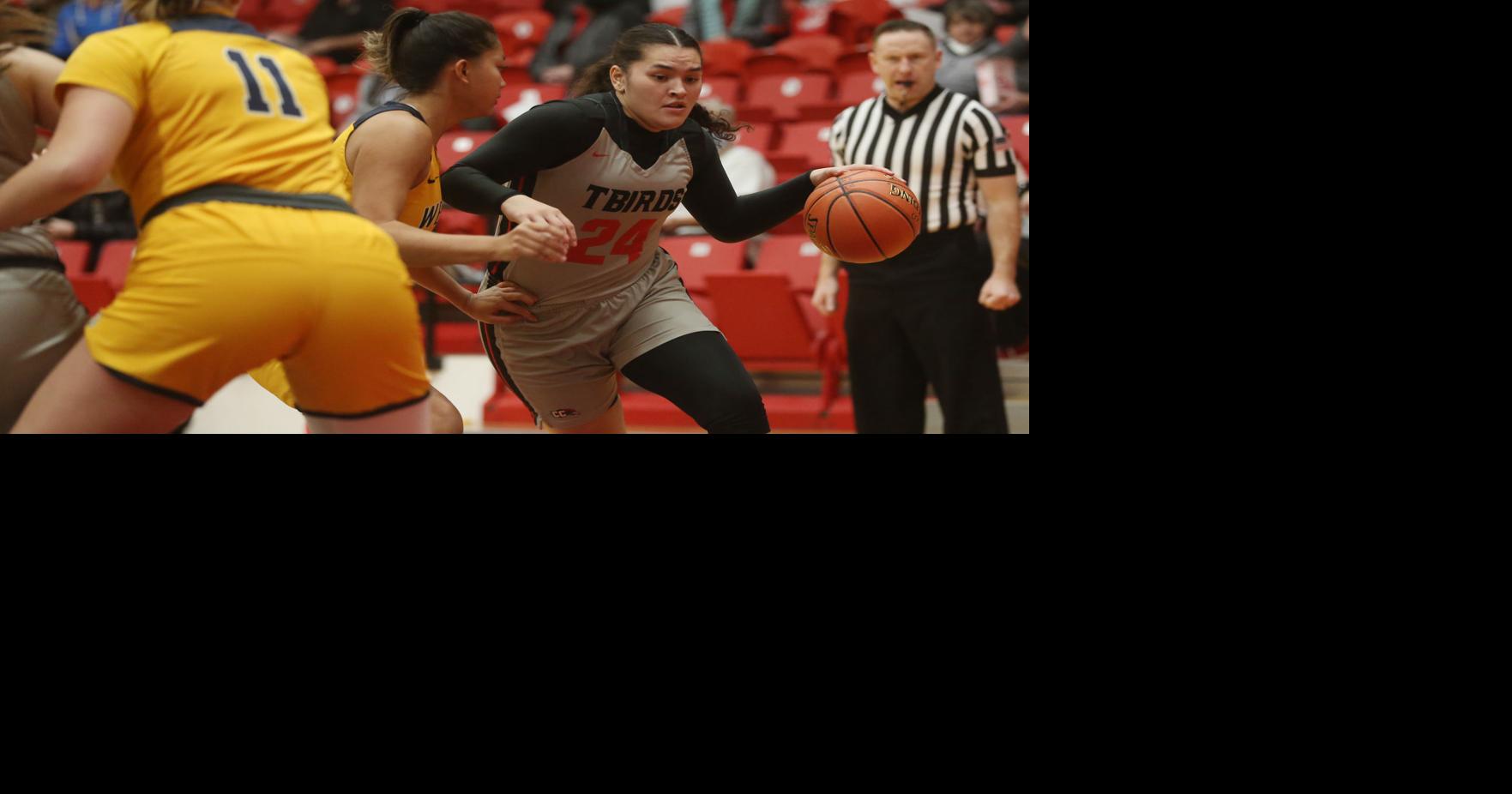 Casper College basketball's Kobe King-Hawea, Natalie Otkhmezuri earn ...