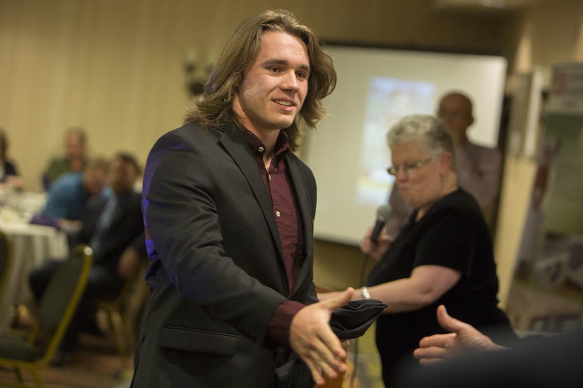 Star Valley's Josh Dawson makes comfortable decision to play football ...