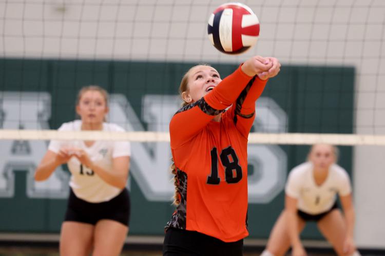 Kelly Walsh volleyball sweeps rival Natrona County