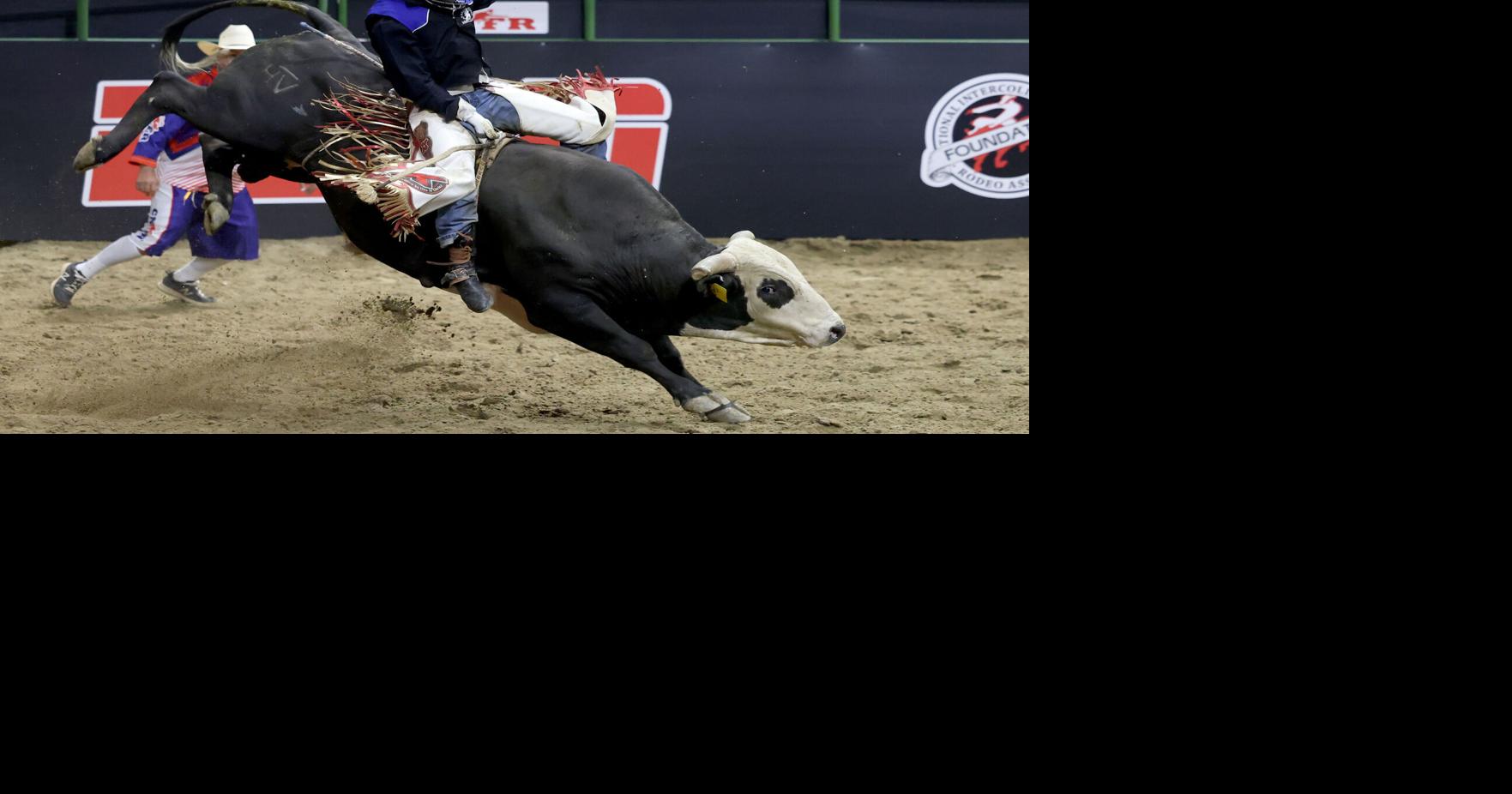 Gillette bull rider Hayden Welsh looks for CNFR success