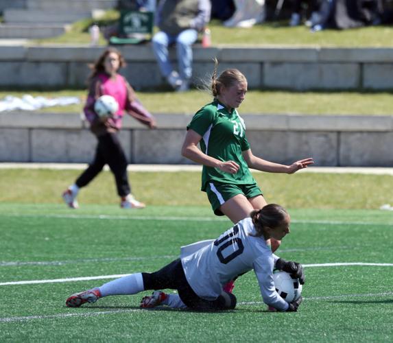 Kelly Walsh boys soccer shuts out Rock Springs on Saturday