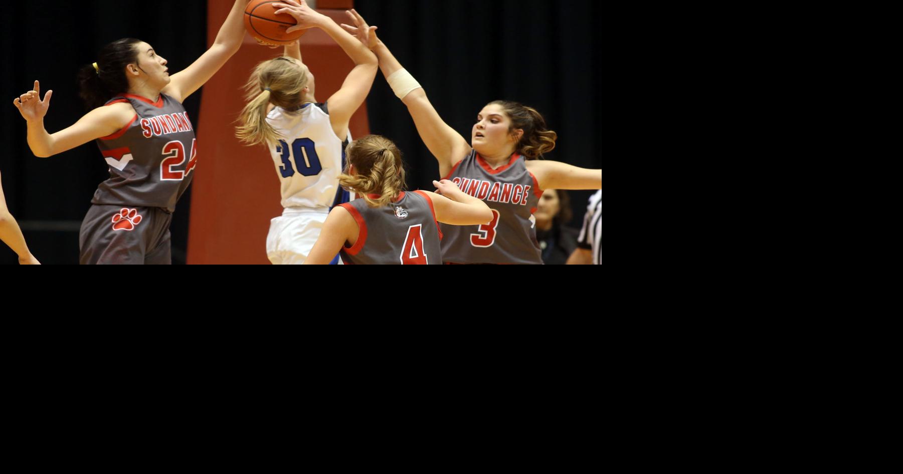 Sundance outlasts Lovell in Bulldog battle, sets stage for title clash ...