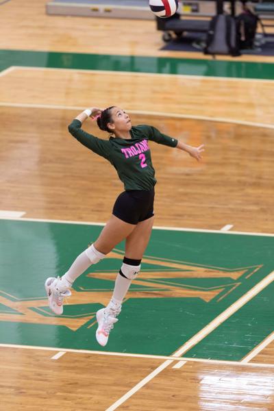 Kelly Walsh rallied to beat Gillette in state volleyball