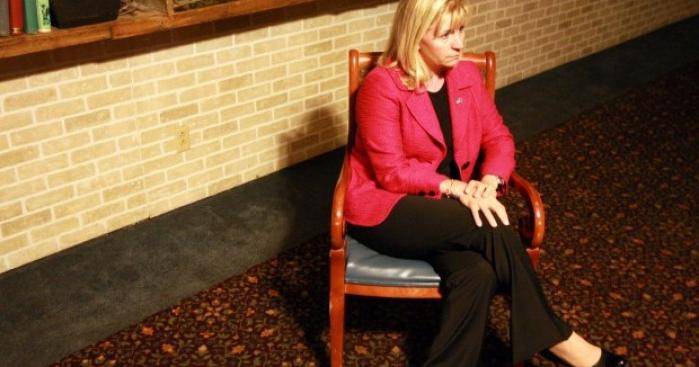 Cheney focused on 2012, backing Romney