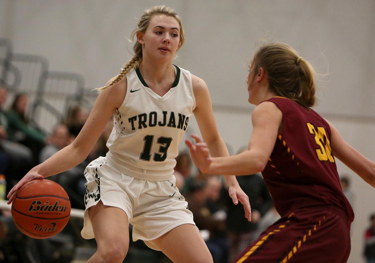 Kelly Walsh runs the court, new-look Sheridan gets a win at Casper Invite