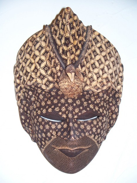 BUFFALO: Masks of the world | Weekender | trib.com