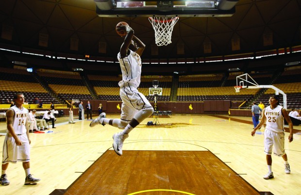 Wyoming men's basketball team hopes new faces can help replicate last ...