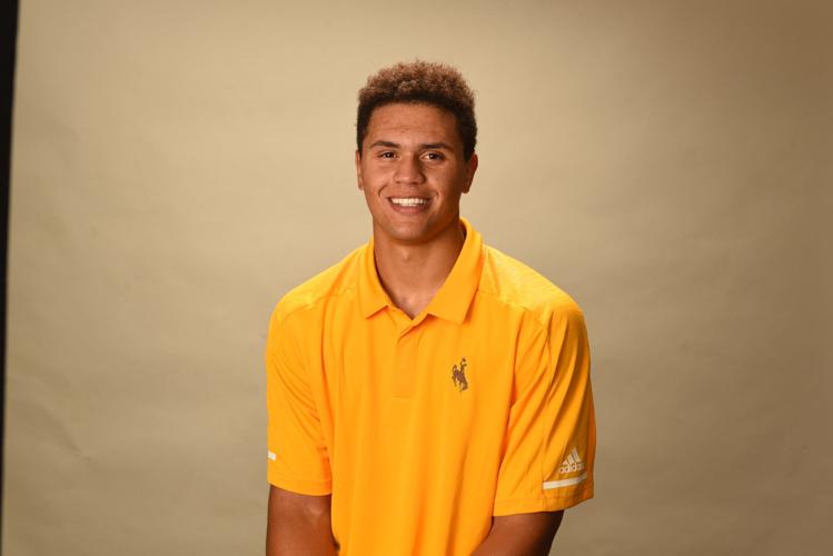 Wyoming QB Sean Chambers suffers season-ending leg injury