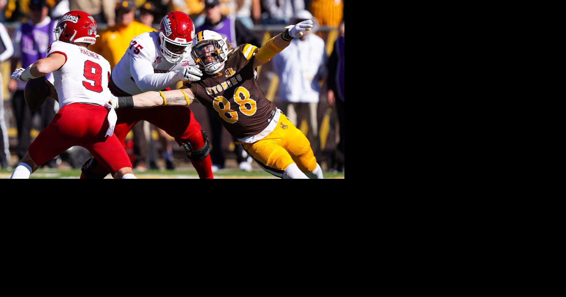 Wyoming Cowboys Garrett Crall, Keegan Cryder sign with NFL teams