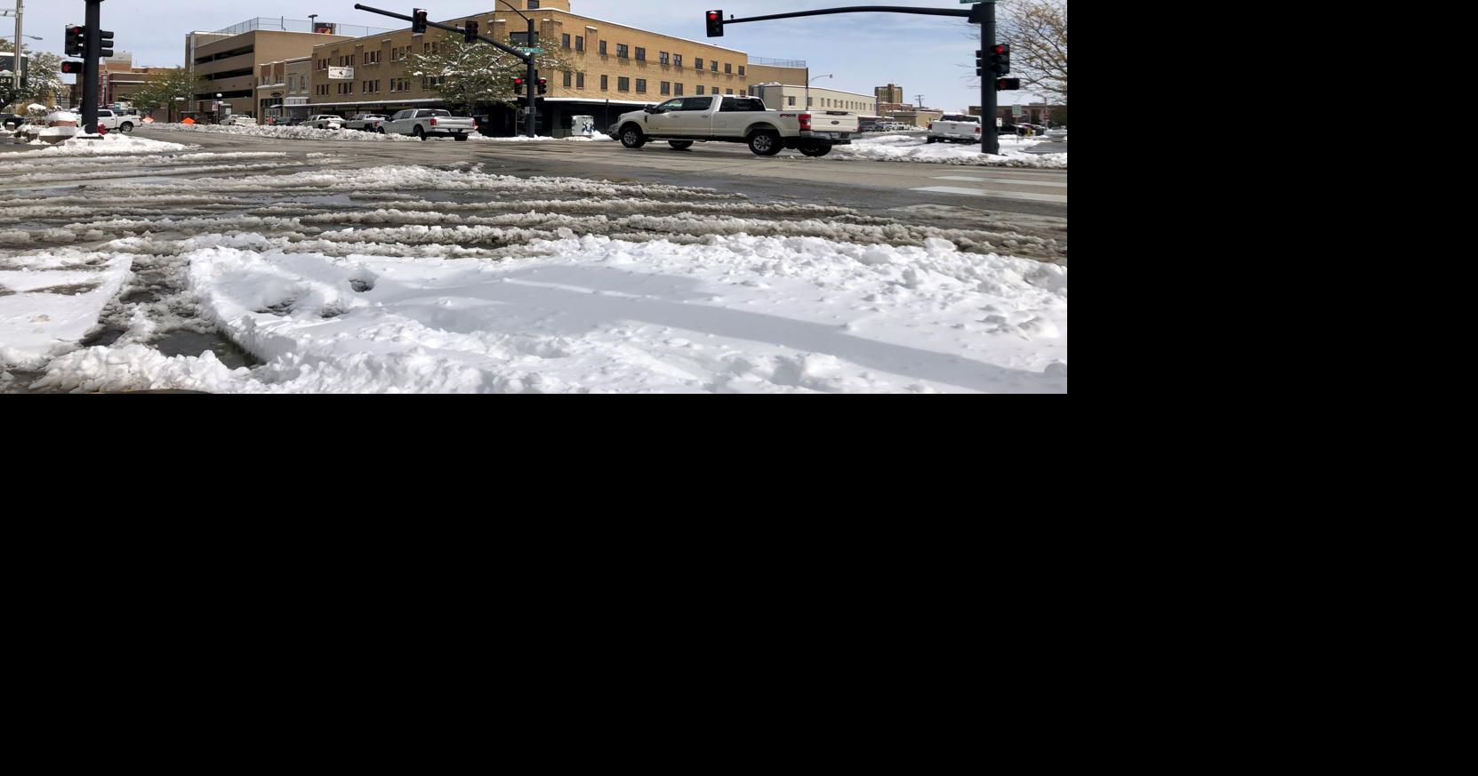 Storm dumps more than a foot of snow over Casper, causes multiple ...