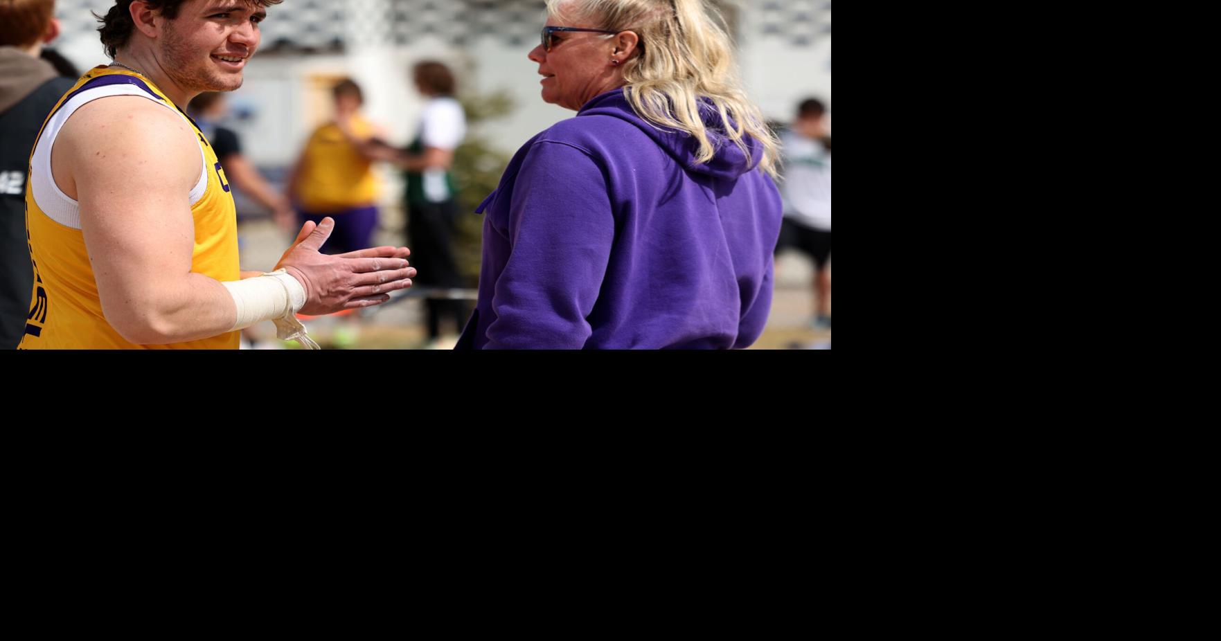 Gillette's Raynor Ranum sets school mark in shot put