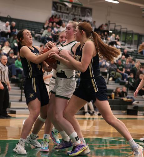 Kelly Walsh hosts Cody