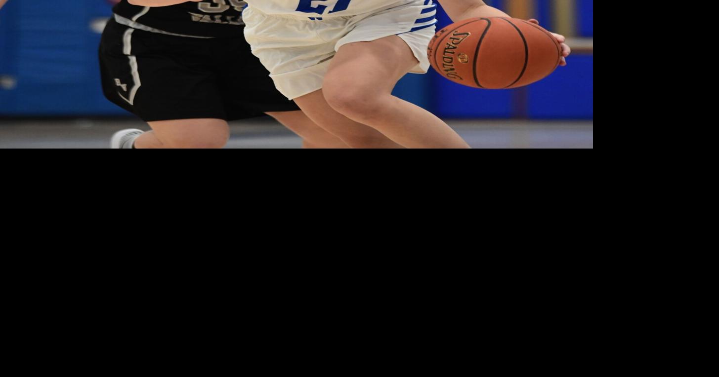 Samantha Toki, Emily Marines | | tribdem.com