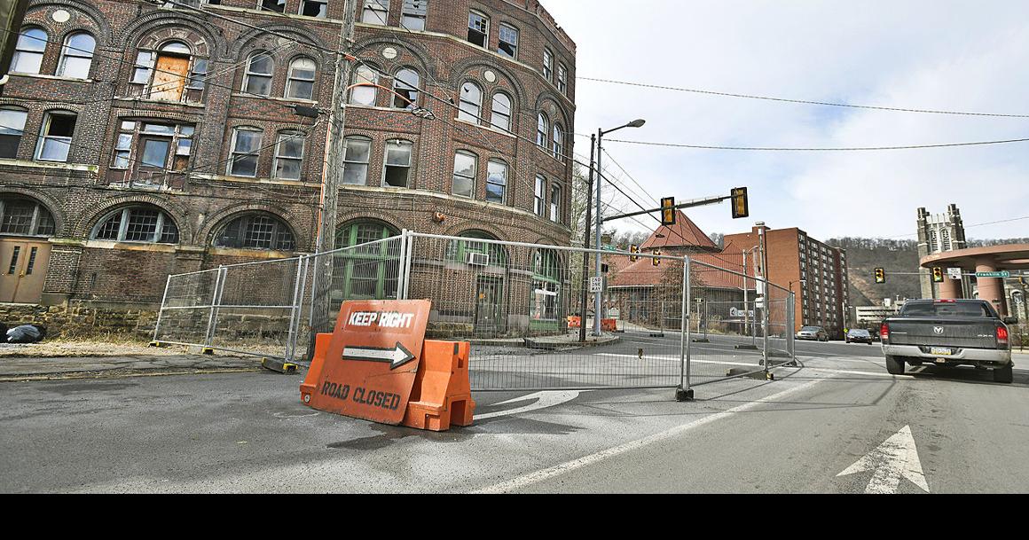 Conrad Building debris forces traffic changes | News | tribdem.com