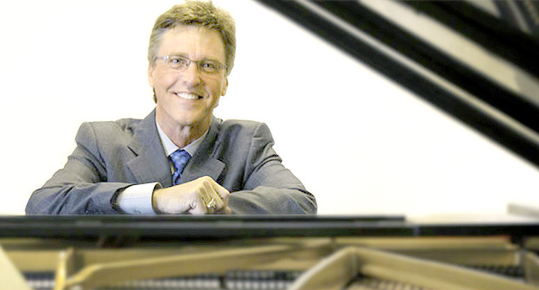 Duo’s performance adds Western twist | News | tribdem.com