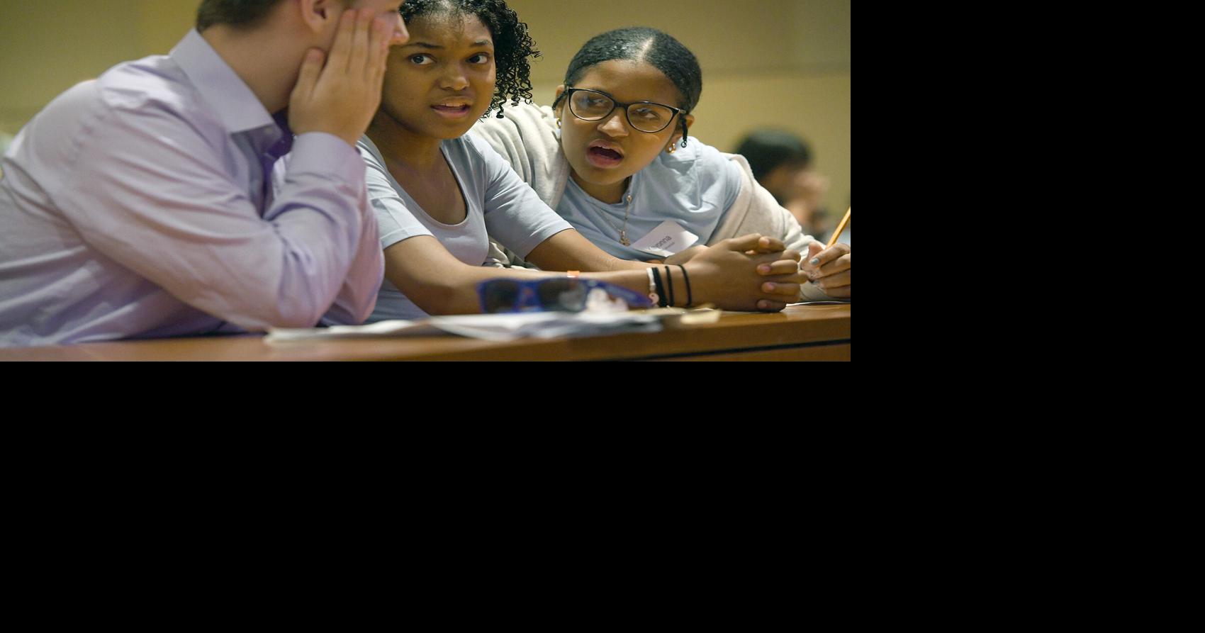 UPJ's inaugural Democracy Bowl highlights students' civic engagement ...