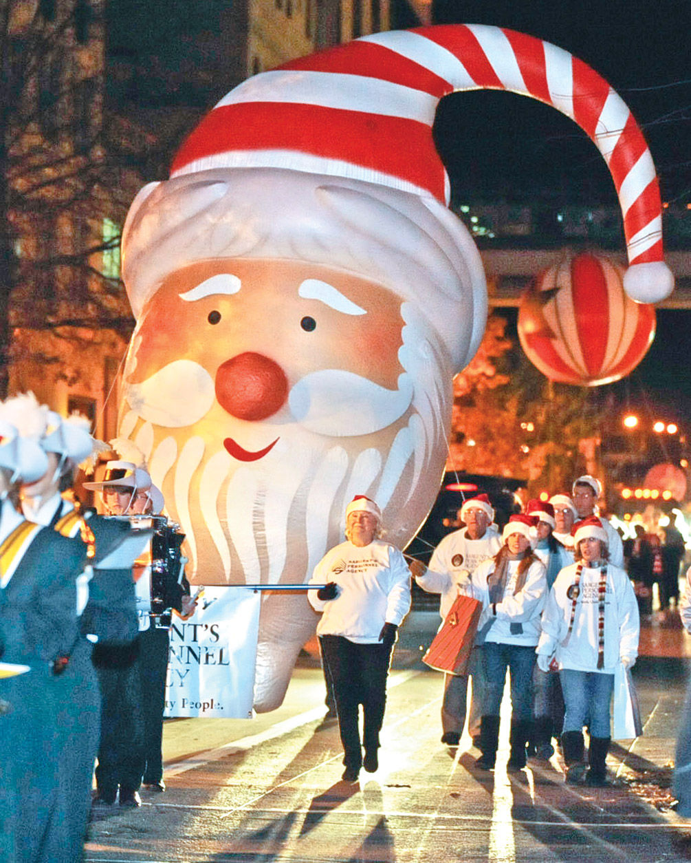 Santa arrives | Local News | tribdem.com